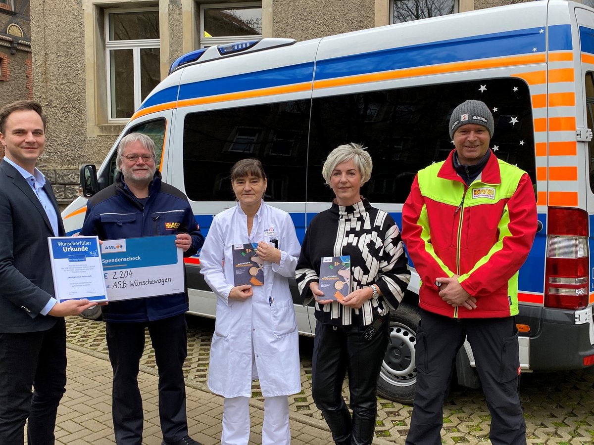 Großzügige Spende an den „Wünschewagen! | AMEOS Klinikum Halberstadt