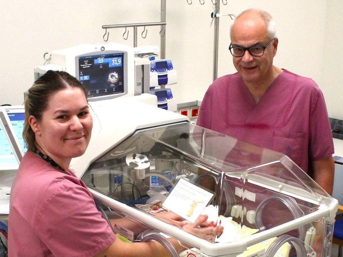 Welt-Frühgeborenen-Tag am 17. November 2024 | AMEOS Klinikum St. Elisabeth Neuburg